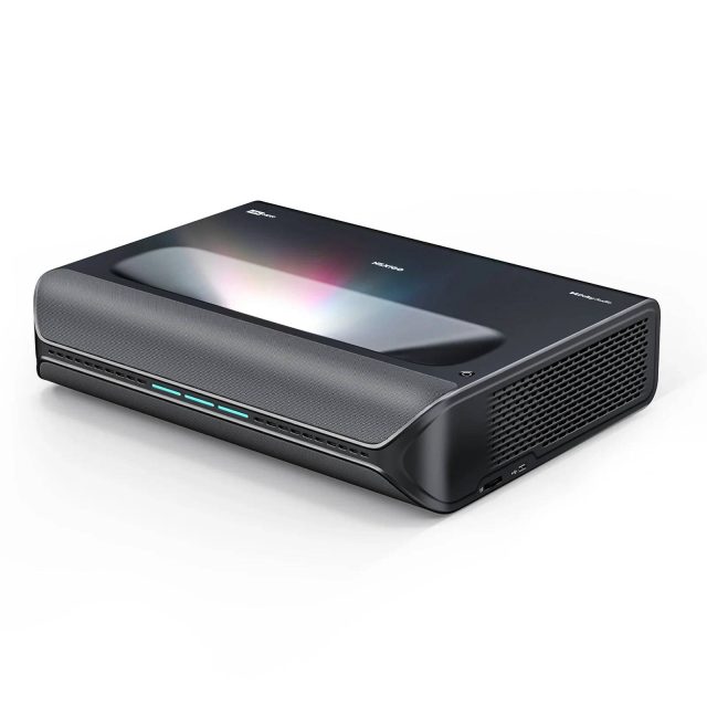 VIVIDSTORM Projector Screens | CANADA Official Site